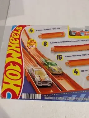 Toys | Hot Wheels Track Creator 2 Car Deluxe Track Pack Speed Snap ...